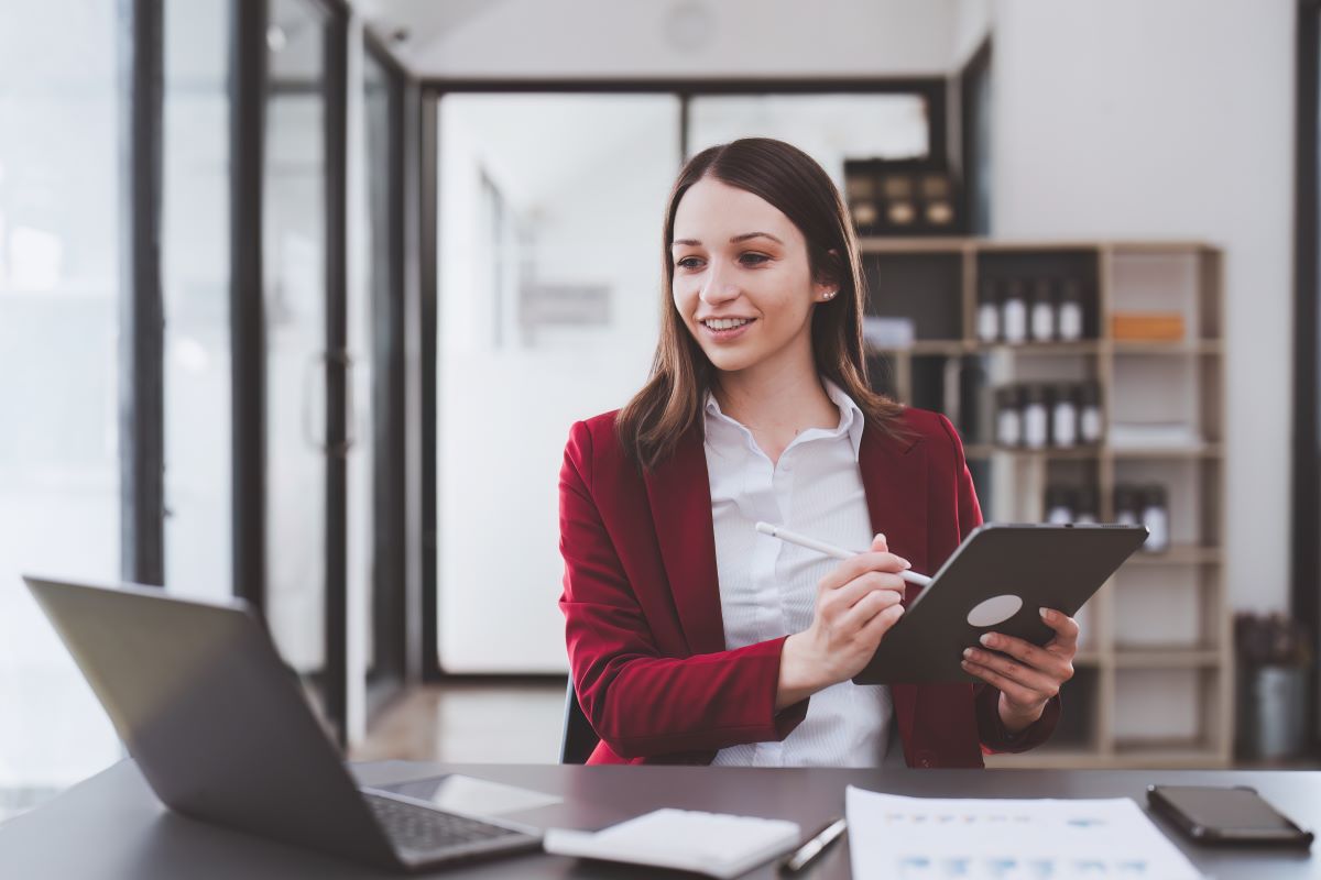 Salaire community manager : rémunération et évolution de carrière